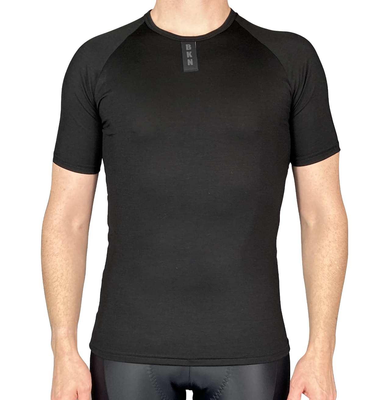 Merino Tencel Sleeved Undershirt – Breathable Black Base Layer for Cycling